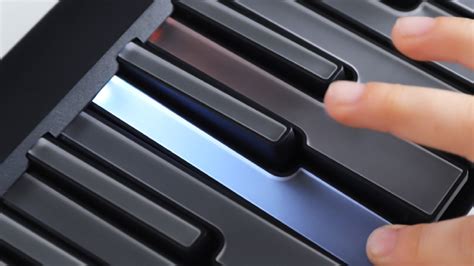 Become A Piano Man With This Smart Keyboard For Less Than