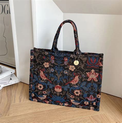 Сумка купить на Ozon по низкой цене 1919628244