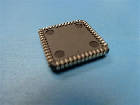 MOTOROLA MC HC A FN MICROCONTROLLER HC BIT PIN PLCC K ROM EBay