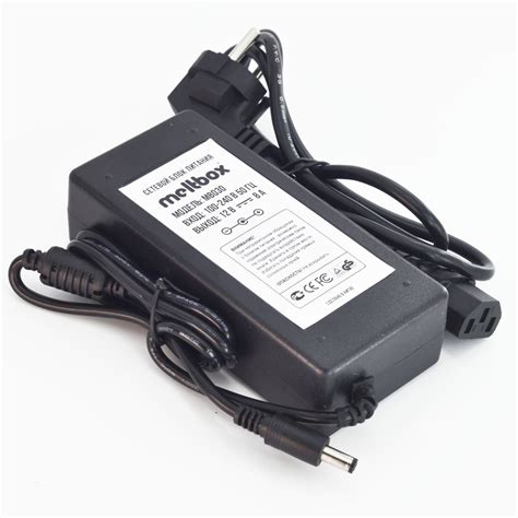 Блок питания (сетевой адаптер) 12V/8A (5.5x2.5 мм) для ноутбуков ...