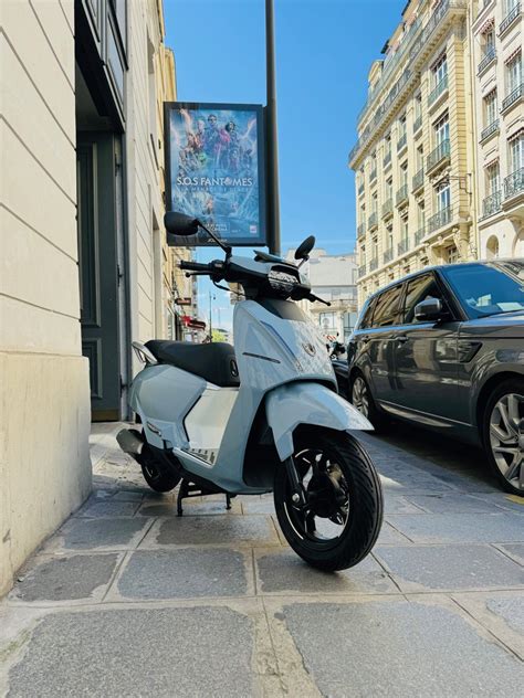 Motorrad Vergleich Peugeot Django 125 Shadow 2024 Vs Peugeot New