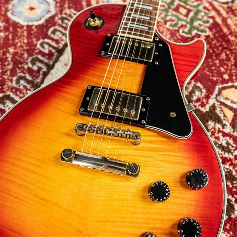 Epiphone Les Paul Custom In Heritage Cherry Sunburst The Guitar