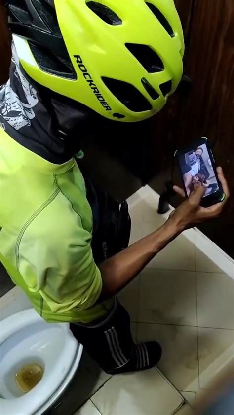 Biker Wank In Public Bath ThisVid Com