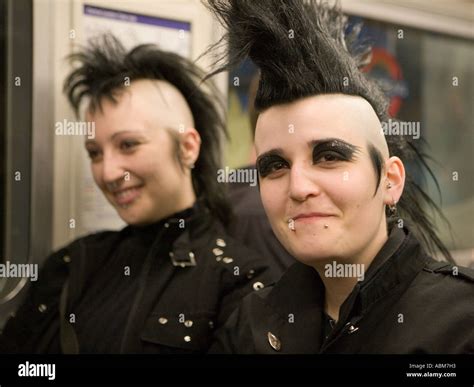 Goth Girl Tube