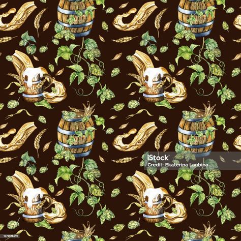 나무 맥주통과 홉 덩굴 밀 귀 수채화 물감 이음매 없는 패턴이 검은색으로 분리되어 있습니다 스플래쉬 맥주 나무 머그잔 손으로 그린 부식질 맥주 포장 배경 양조 포장을 위한