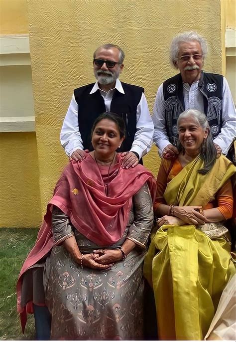 Supriya Pathak Recalls Rishi Kapoor As A Fan And Naseeruddin Shahs