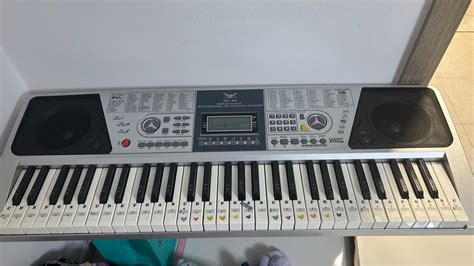 Electronic Keyboard Hobbies Toys Music Media Musical Instruments On Carousell