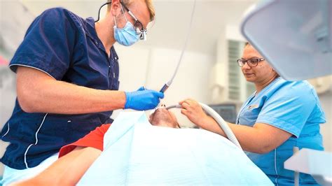 EEN KLEINE INGREEP 2208 YouTube