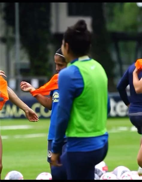 Nicki Hernandez R Bellezasdelaligamx