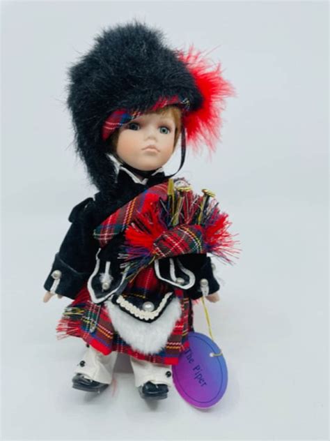 Leonardo Collectors Porcelain Doll The Piper On Stand Etsy