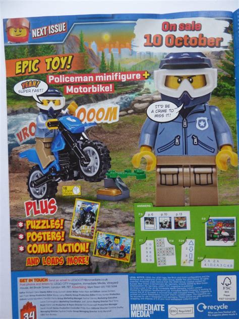LEGO City magazine Issue 7 comes with two mini LEGO sets