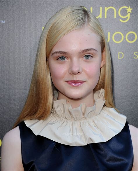 Elle Fanning High School