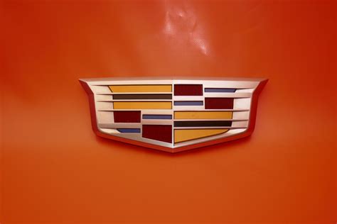 2015 Cadillac Logo