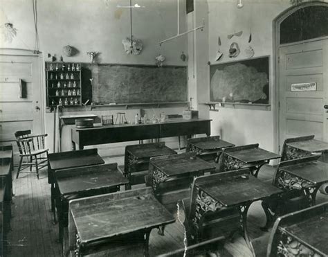 College Classrooms Of The Early 1900 S