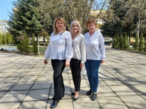 Празничен календар