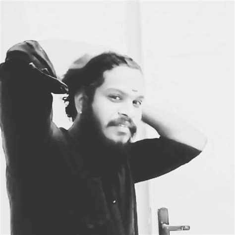 Mari Muthu Muthu439 • Threads Say More