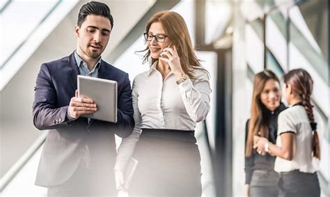 native or cross platform mobile development manthra software services
