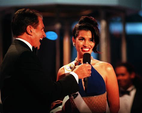 12 Unforgettable Miss Universe Moments Through The Years • Philstar Life