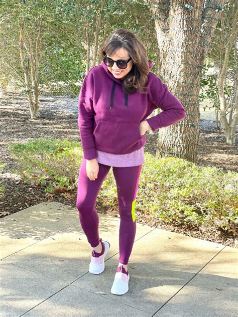 Super Affordable And Super Cute Athletic Gear — Sheaffer Told Me To