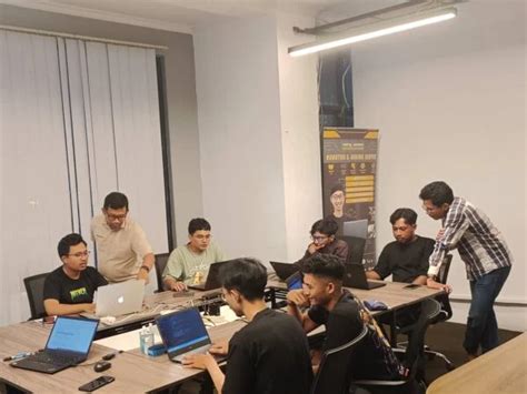 Rekomendasi Bootcamp Coding Untuk Upskill Dan Switch Career