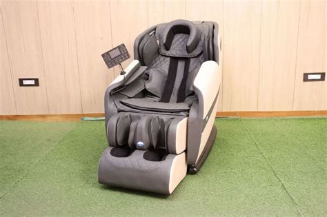 Full Body Massage Chair At Rs 120000 Full Body Luxury Massage Chair