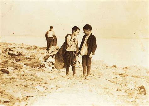 I Giovani Immigrati In Usa Agli Inizi Del 900 Style