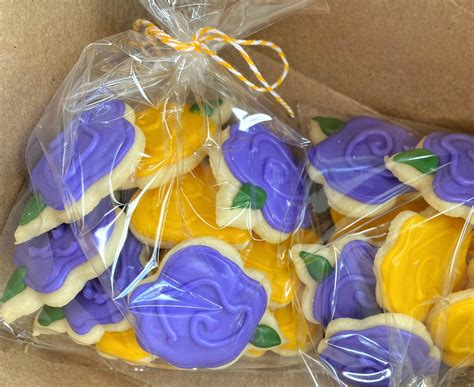Mini Roses 6 Packs Kates Custom Cookies