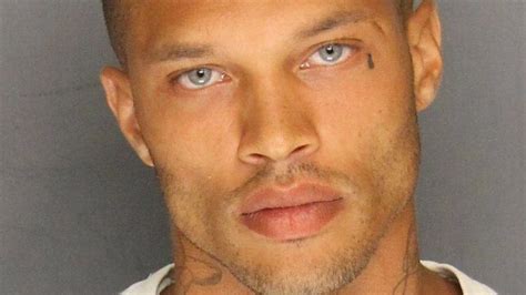 ”världens Snyggaste Brottsling” Berättar Om Livet Efter Mugshot Bilden