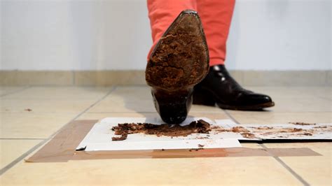 Cowboy Boots Vs Chocolate Cake 02