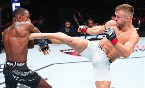 Ufc Louisville Taylor Lapilus Domine Cody Stamann Et Lemporte à La
