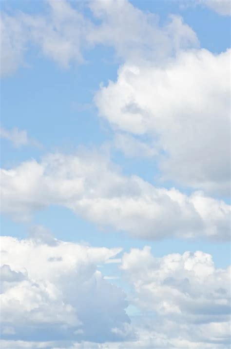 Latar Belakang Awan Pink Background