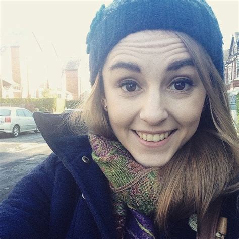 Hannah Witton Faces