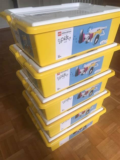 Girlscodetoo On Linkedin Lego Python Problemsolving Prototyping