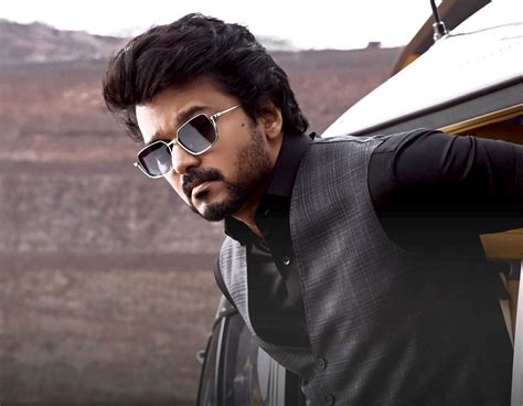 Know All About Thalapathy Vijays 67th Movie Sanjay Dutt Will Play A