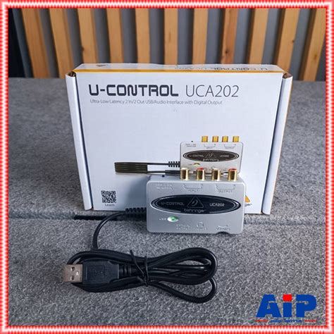 Behringer Uca 202 Usb Audio Interface ออดิโออินเตอร์เฟส ความละเอียด 24 Bit 192khz พร้อมปรีไมค์ 2