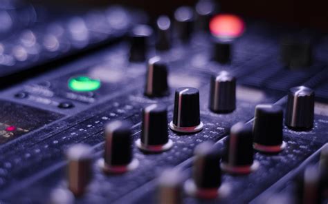 Best Daw Setups For Professional Podcast Engineering Top Tools And