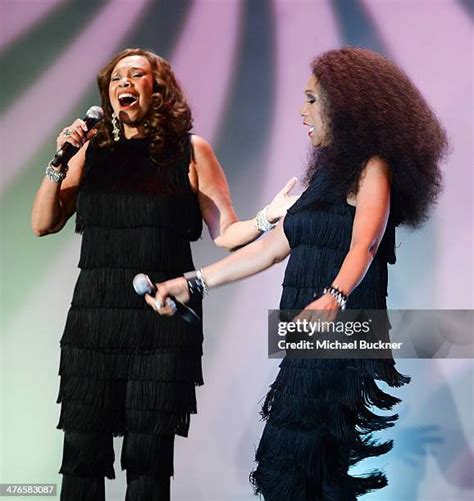 Pointer Sisters 3 Photos And Premium High Res Pictures Getty Images