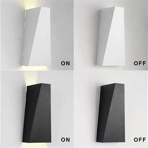 Modern Geometric Wall Lamp Decoramo