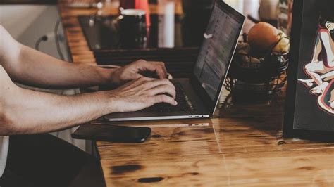 10 soal informatika kelas 7 smp bab 7 algoritma dan pemrograman