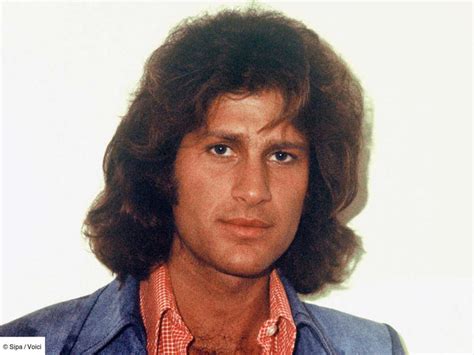 Mort De Mike Brant Pourquoi Sest Il Suicidé Un Appel Reçu Juste