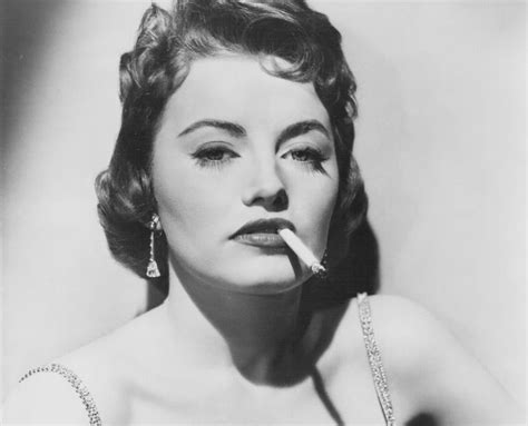 Film Noir Photos The Art Of The Dangle Else Neft