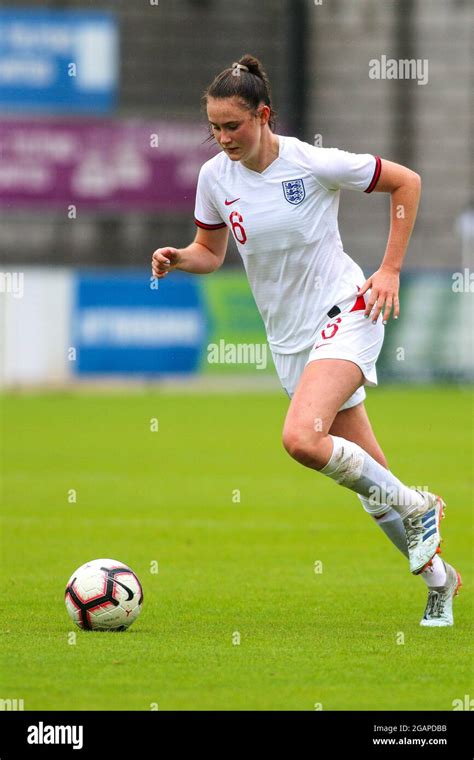 Caitlin Smith 6 England Controls The Ball During The Womens Under 19 International Friendly