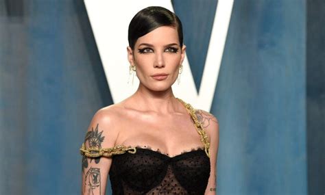 Halsey Dealing With Illness Anuncia Nuevo álbum Y Canción Ultima Fuente