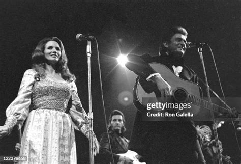 1277 June Carter Cash Photos And High Res Pictures Getty Images