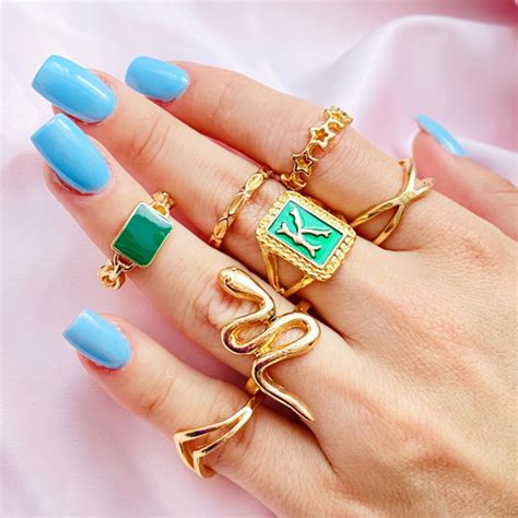 Set 7 Inele Aurii Cu Sarpe Si Cristale Verde Smarald Zurieva