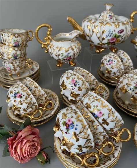 Discover How These Charming Classic Tableware Sets Price Affordable