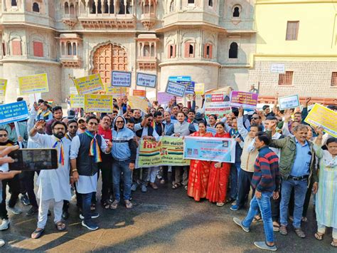 Indore Jain Community Organises Vehicle Rally