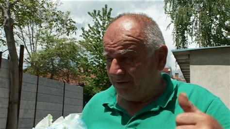 ЕКСКЛУЗИВНО Говори мъжът на простреляната в метрото жена Престъпления Крими Новините на