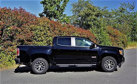 2018 Gmc Canyon 4wd Crew Cab Sle All Terrain Road Test The Car Magazine