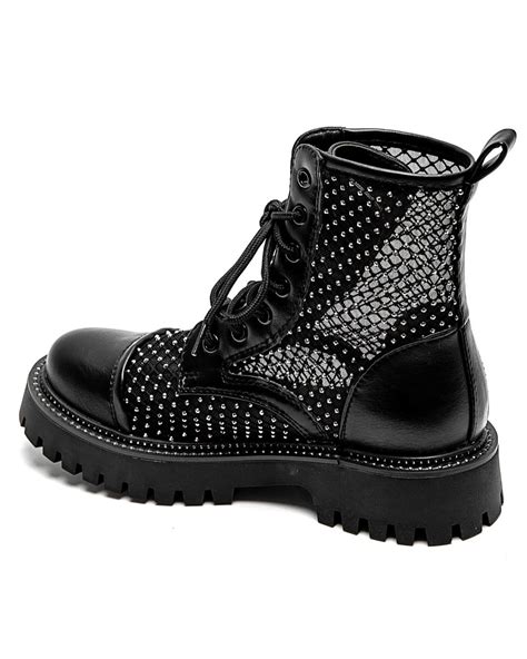 Жіноче взуття👠Лофери👞Кеди👟Казаки👢 Уги🧦Кросівки👟Чоботи👢Черевики🥾 Отримали Лоро з нової колекції